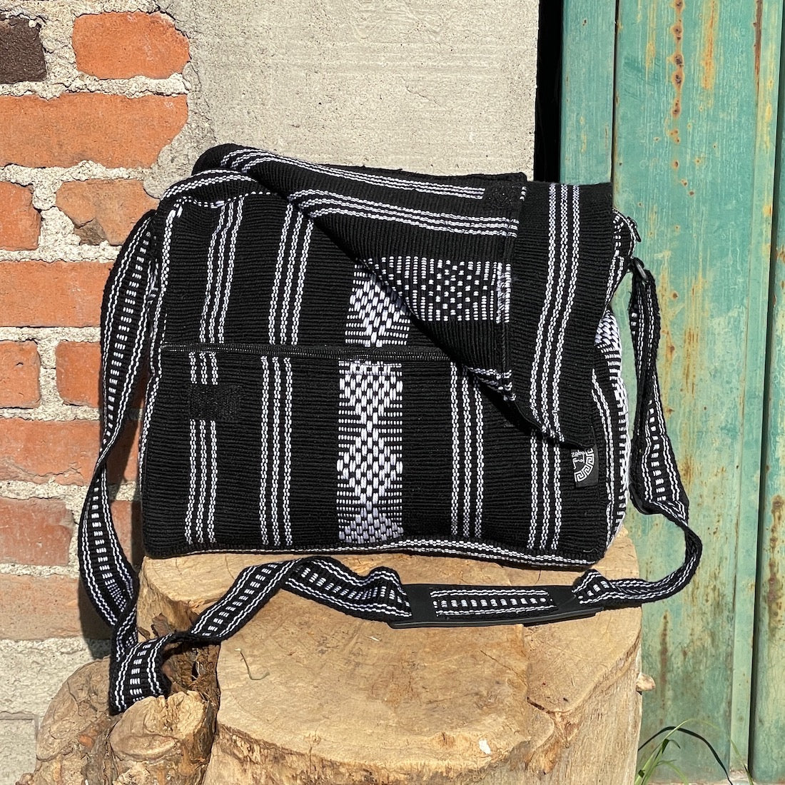 Black Mexican Messenger Bag - "Pascuales" – Orizaba Original